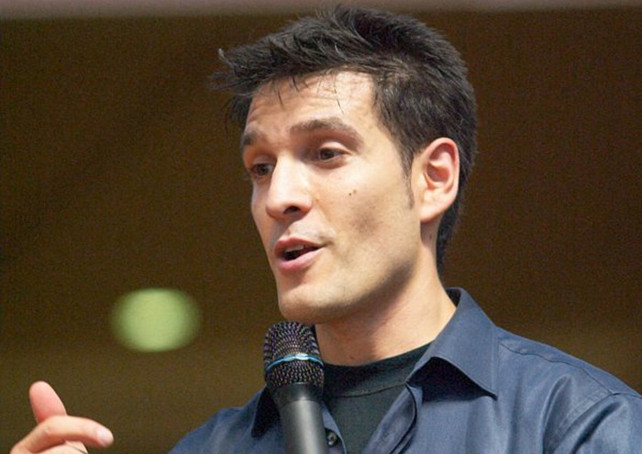 Storia di Paul Ponce, "il giocoliere di Dio" - Tempi