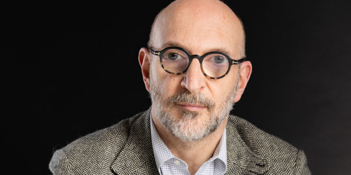 Intervista ad Alessandro Piperno su “Aria di famiglia“, woke, Israele ...