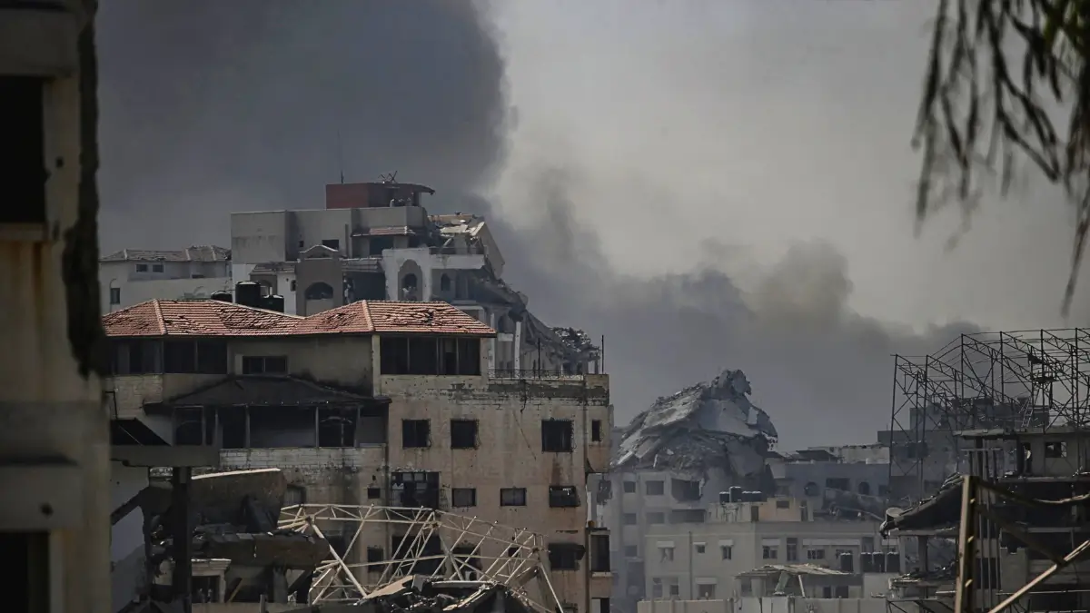 Gli sfollati in fuga da Gaza camminano sull'orlo di una tomba - Tempi